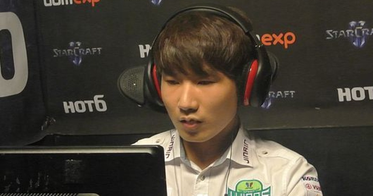 '부활' 김유진, 이영한 꺾고 GSL 16강 진출