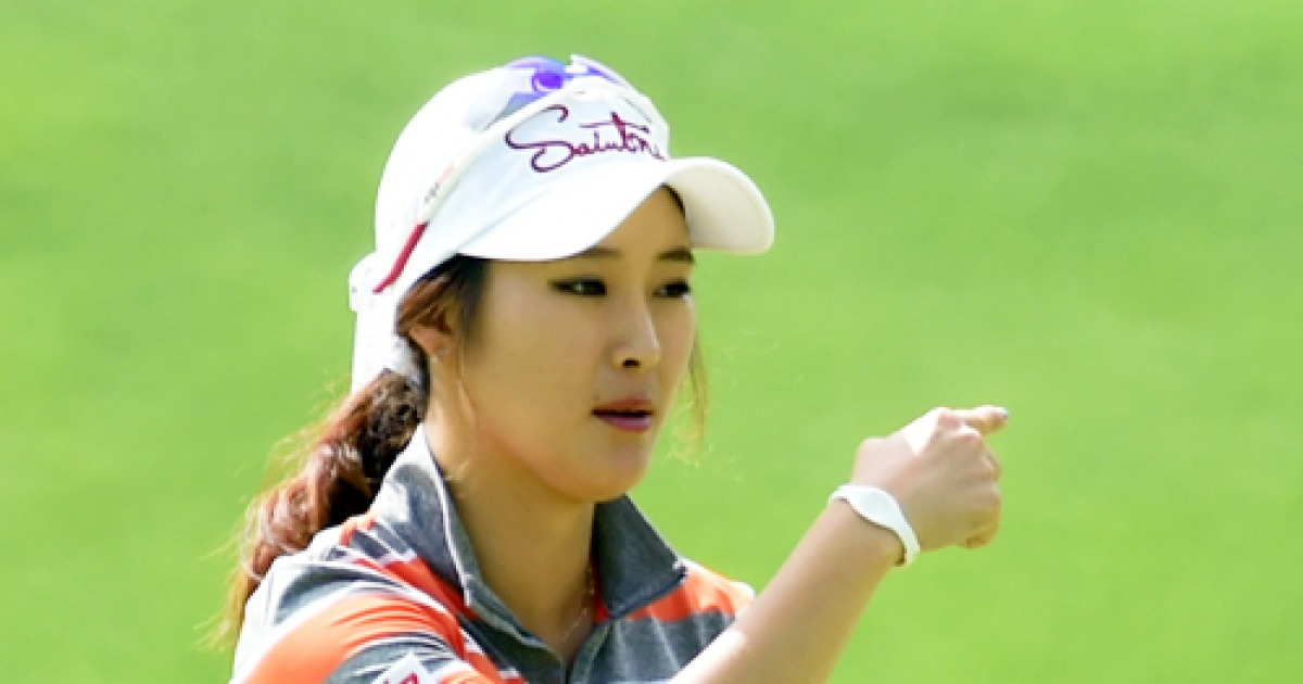 [포토엔]정혜원 '저 방향이 좋겠어요' (KLPGA 넵스_