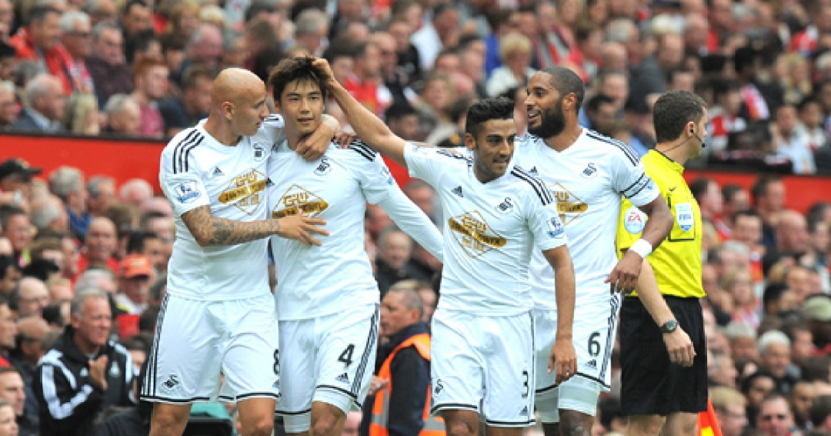 [EPL 1R] '기성용 선제골' 스완지, 맨유 원정서 2-1 승