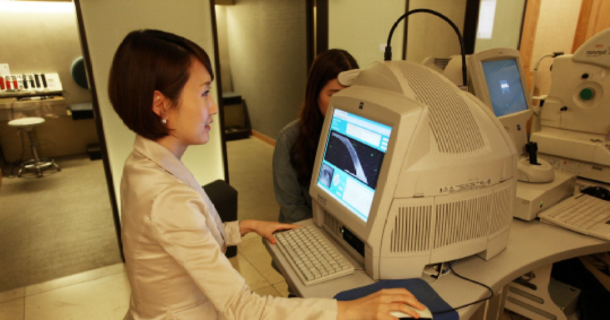 아쿠아ICL 렌즈삽입술, Visante 각막 OCT로 부작용 예방