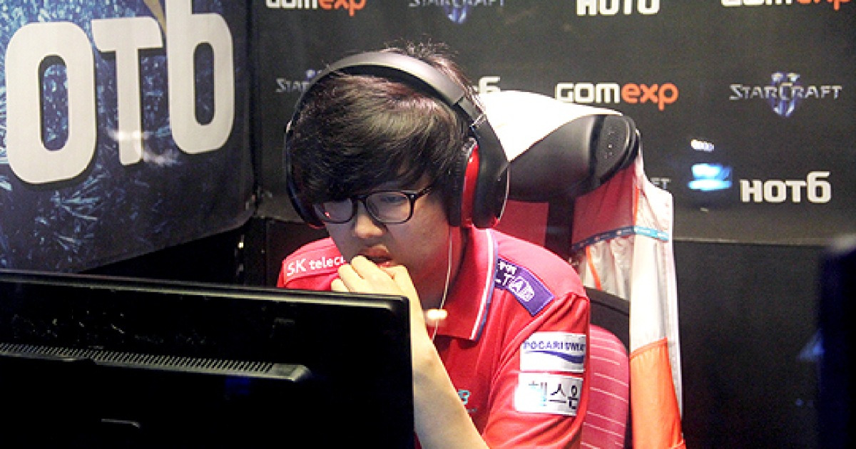 [WCS GSL]SK텔레콤 원이삭, 치열한 난타전 끝에 조성주 제압(1경기)