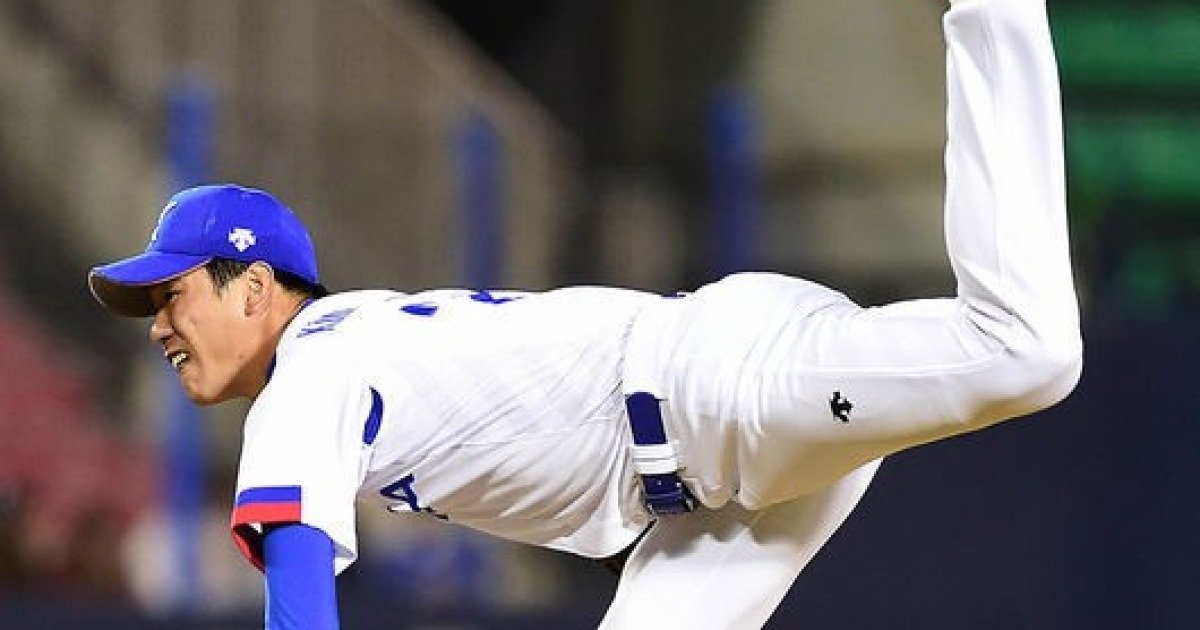 김광현, 1이닝 1피홈런 1실점.. 속구 최고 149km