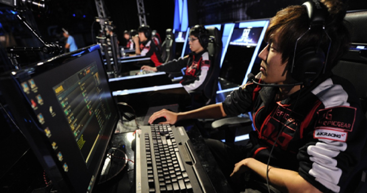 [롤드컵]부활 AHQ, EDG 잡고 A조 혼전 예상(A-2경기)