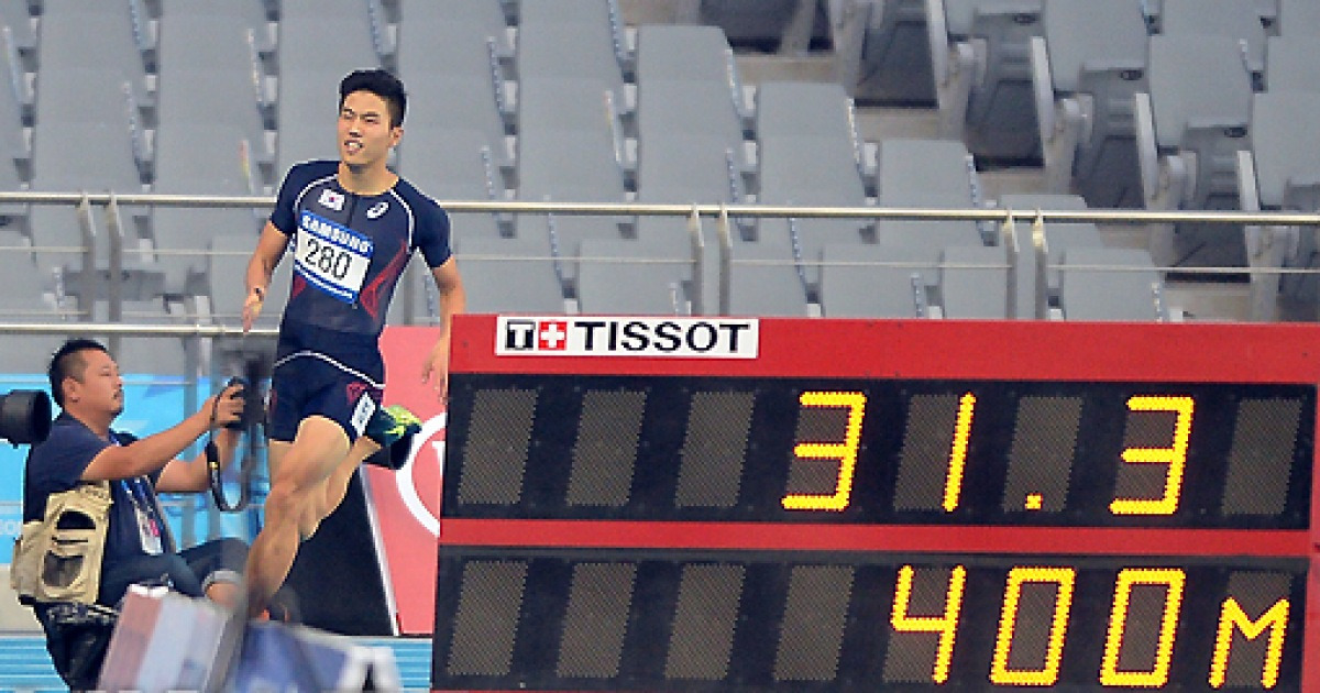 남자 400m 질주하는 박봉고 [MK포토]