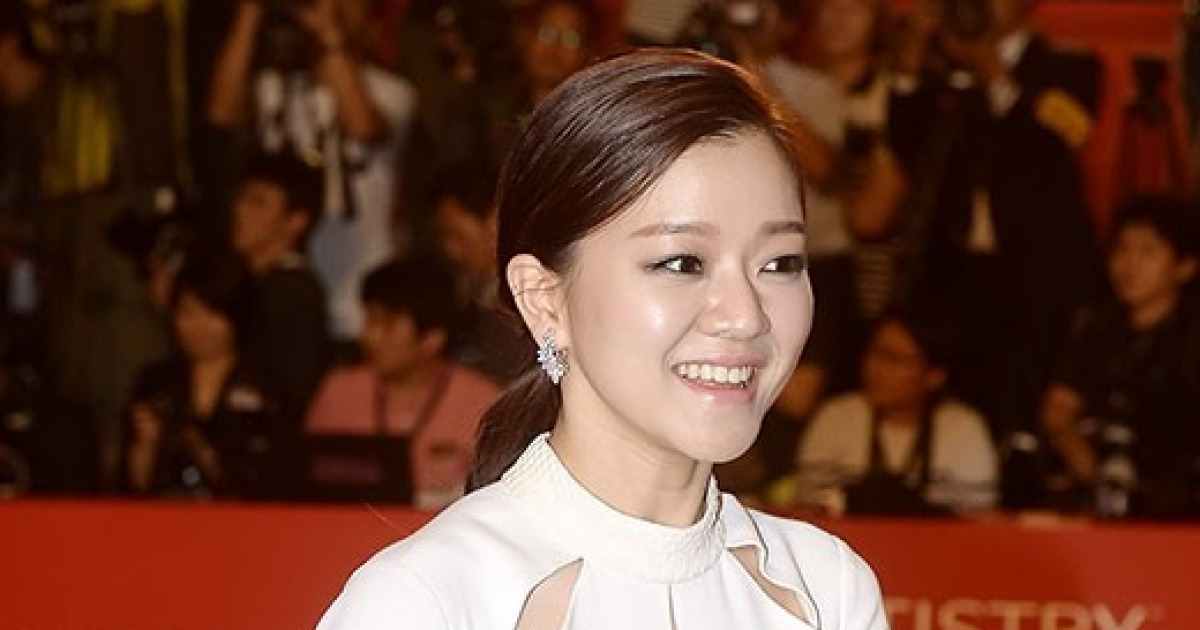 [T포토] 고아성 '순백의 드레스로 우아하게~'(19th BIFF)