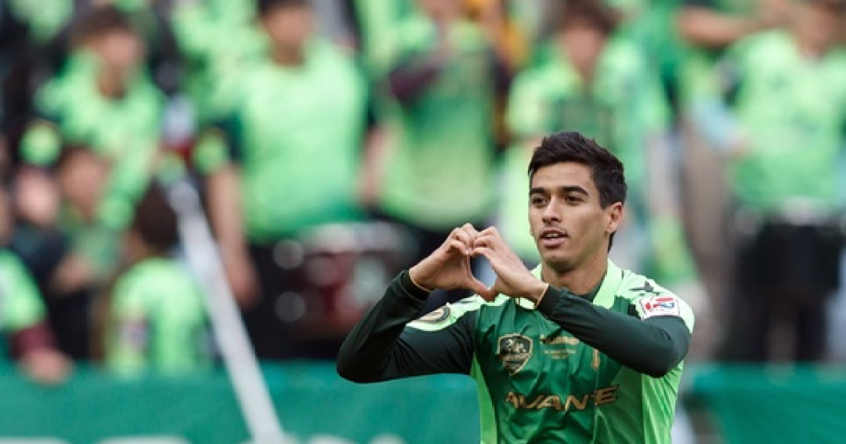 '도움왕 도전' 레오나르도, 클래식 35R MVP