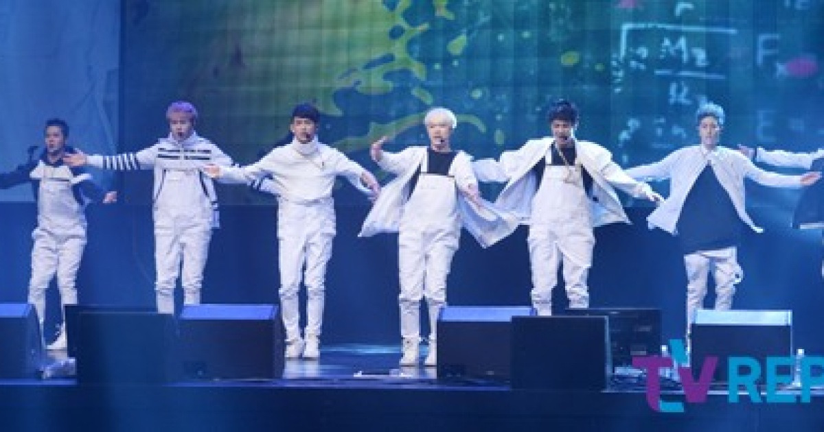 '컴백' 갓세븐 "2PM-15&가 탐냈던 타이틀곡..1위 욕심나"