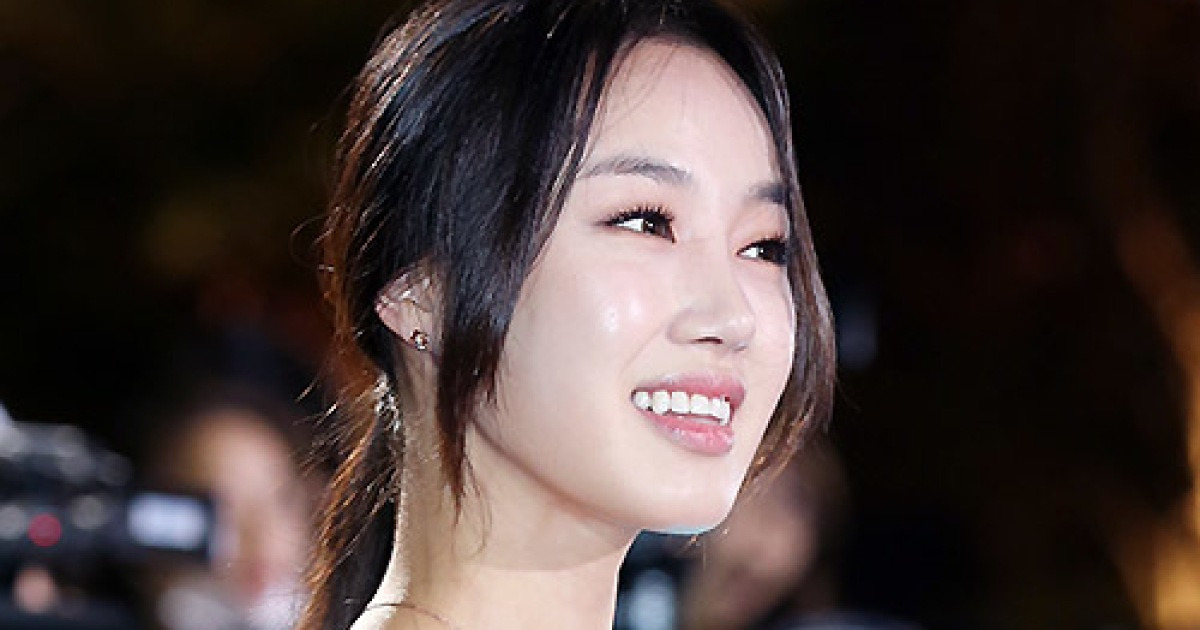 [bnt포토] 서은아, 레드카펫 위 화사한 그녀