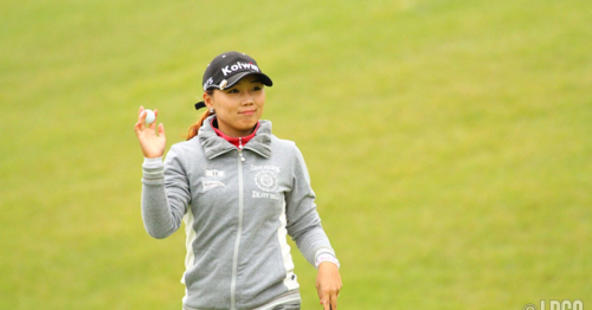 이나리, JLPGA 최종전 1R 단독 2위..안선주 하위권 출발