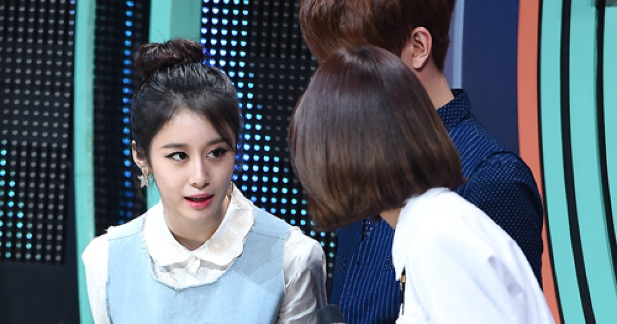 지연-혜리, '꼼꼼한 MC라구요~' [MBN포토]