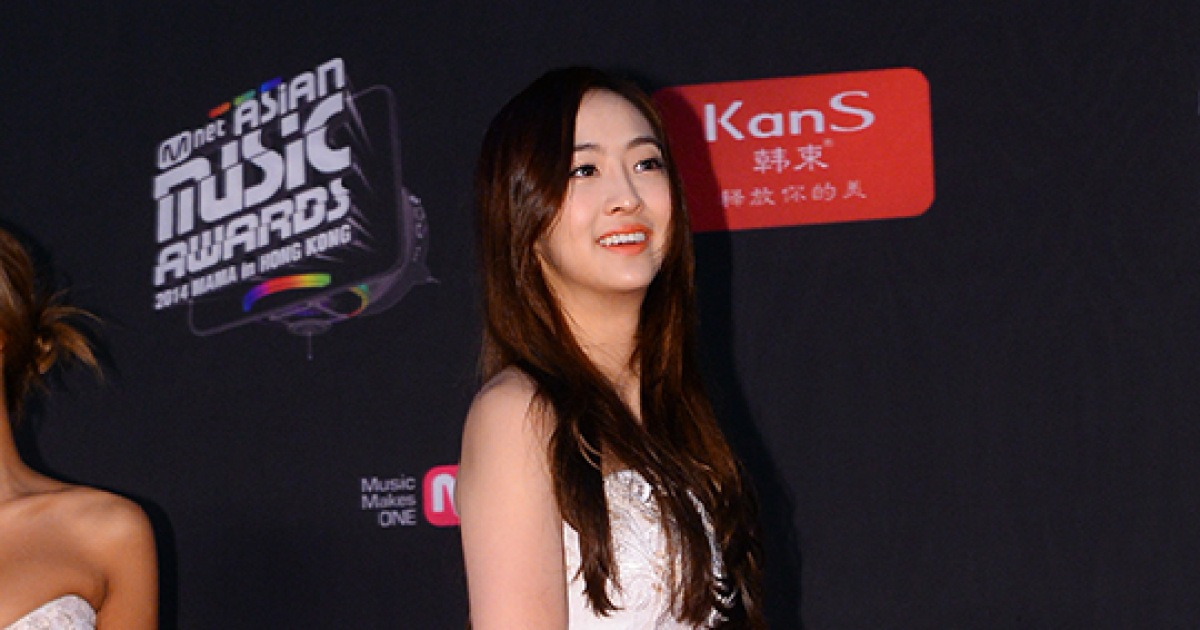 [TD포토] 씨스타 다솜 '꽃보다 아름다운 화이트드레스' (2014 MAMA)