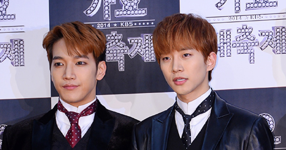 [TD포토] 2PM 준케이-준호 '독특한 타이패션' (KBS 가요대축제)