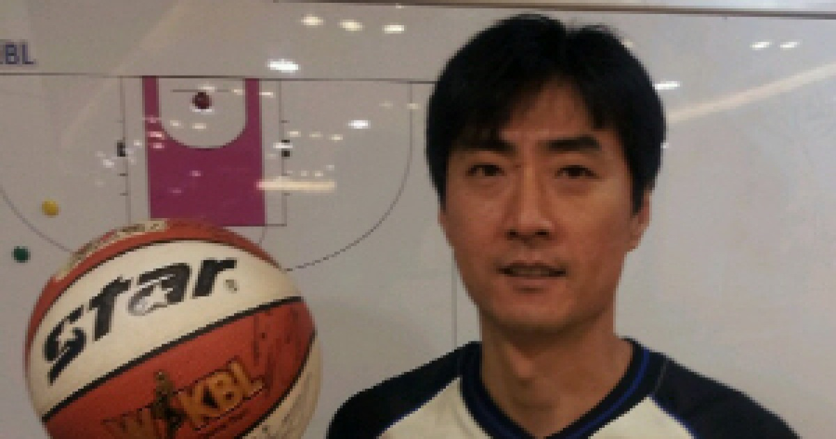 WKBL 첫 500경기 출장 류상호 "이상적인 심판은 투명인간"