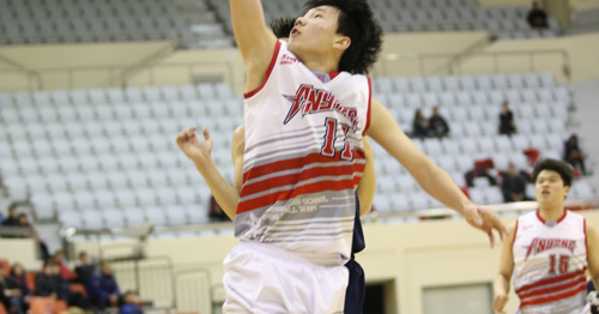 [15KBL] 겁없는 루키 '이용우'의 속공 마무리