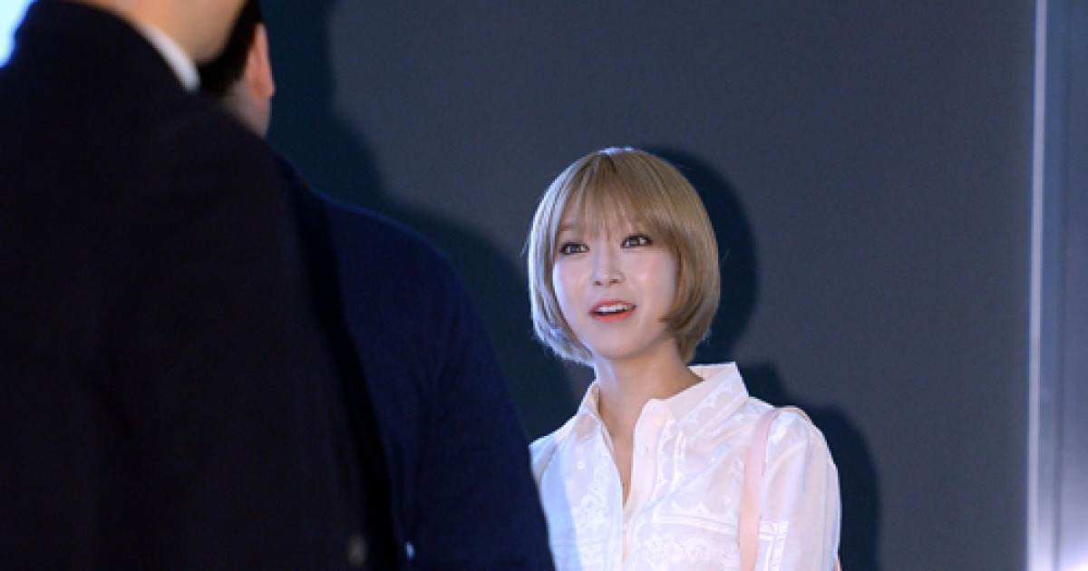 AOA 초아, '(김)준현 오빠 살 많이 빠졌네?' [MBN포토]