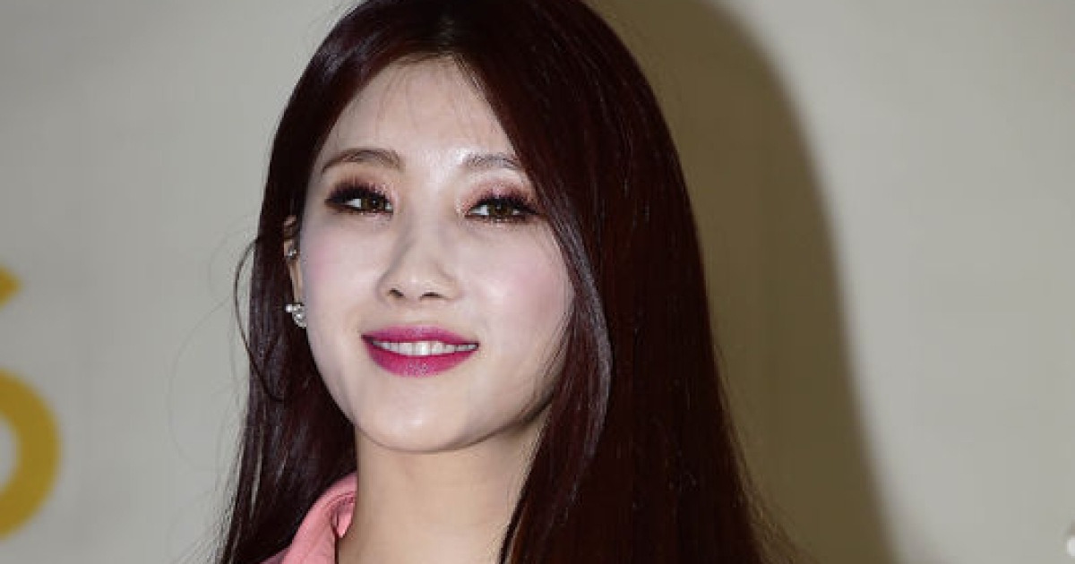 [사진]나인뮤지스 현아,'은은한 미소 넘치는 매력'