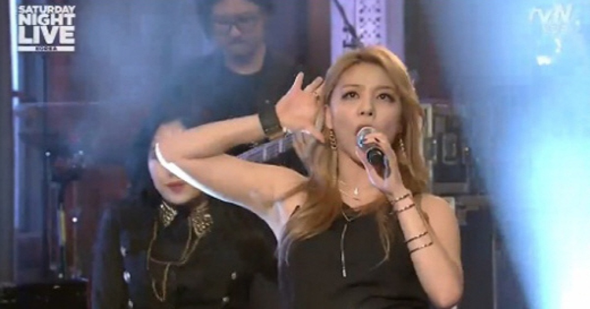 SNL 에일리, 등장부터 '화끈 꿀벅지 노출'..넋 나간 출연진