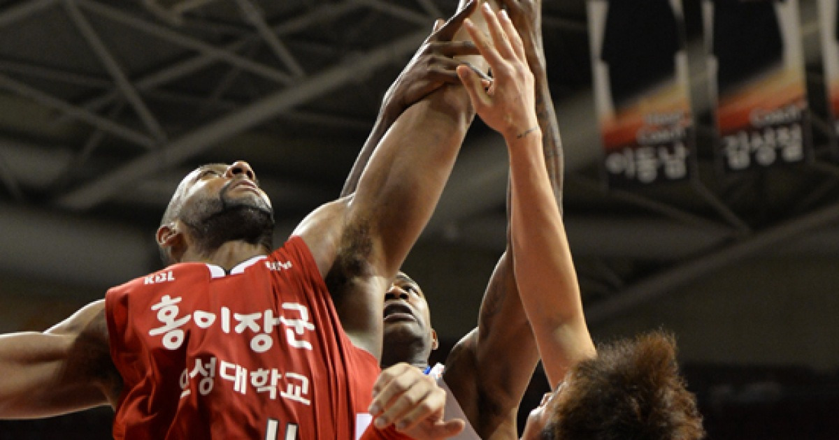 [게임 리뷰] '폭발한' KGC, PO 탈락의 아쉬움 달래고 '유종의 미'