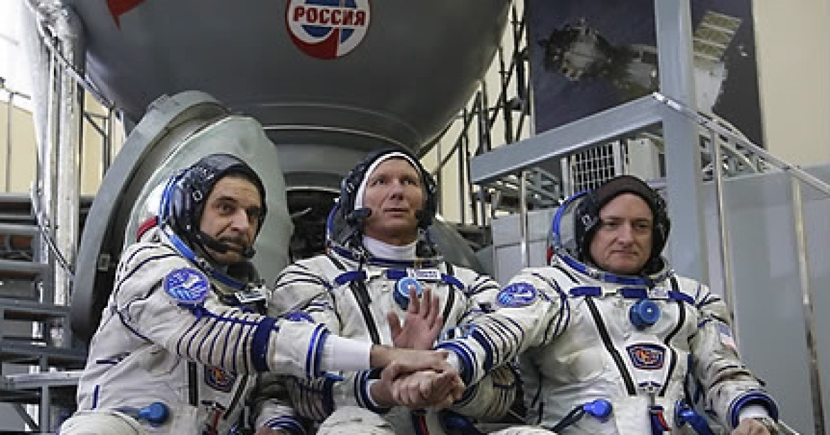 RUSSIA ISS CREW