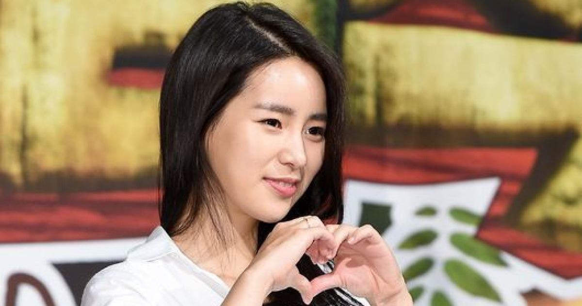 [사진]임지연,'정글녀의 상큼한 하트~'