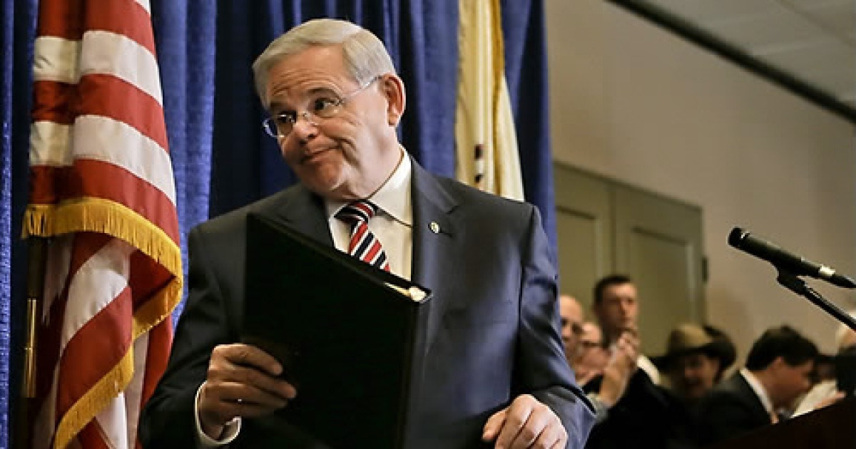 USA NEW JERSEY SENATOR MENENDEZ PRESS CONFERENCE