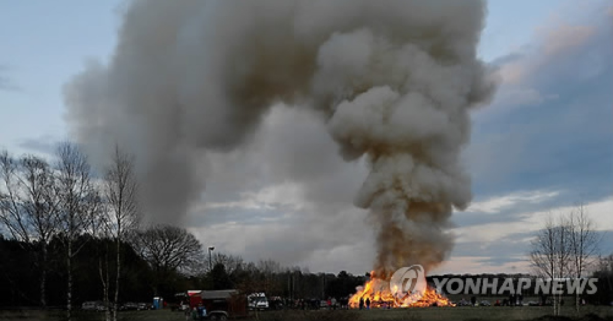 GERMANY TRADITIONS BONFIRES