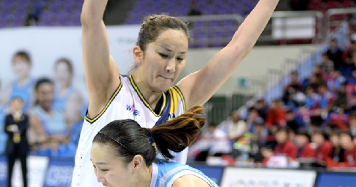 FA 되도 이적 힘든 WKBL..제약 많다