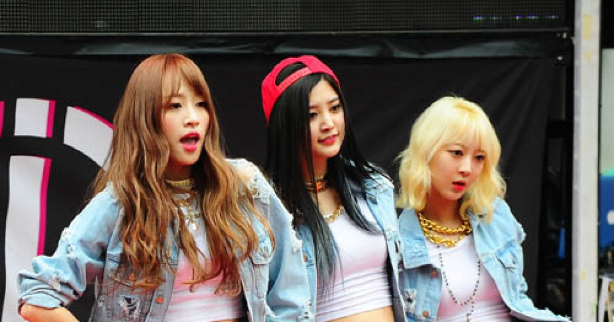 EXID 하니, 신곡 '아예' 발매 소감.."'위아래' 사랑 덕분"