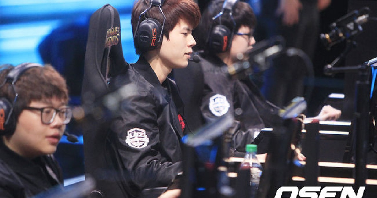 [MSI] '춤추는 칼리스타'..EDG, '데프트' 김혁규 앞세워 프나틱 압도