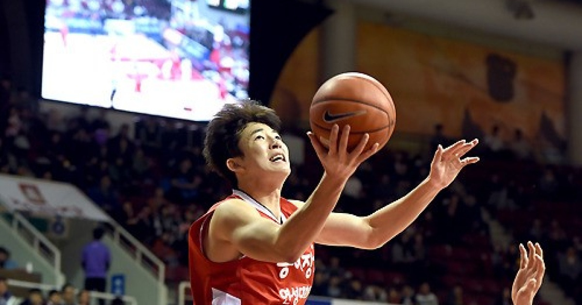 FA 강병현, 4억원에 KGC 잔류.. 정휘량도 계약