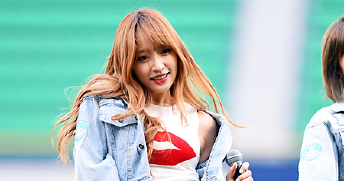 [MD포토] EXID 하니 '역동적인 춤에 자꾸 흘러내려'