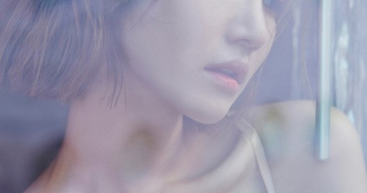고준희 속옷만 입고 19금 몸매 화보 공개 완벽 바디라인으로 보정도 거의 안 했다