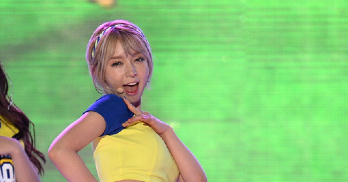 AOA 초아, '심쿵해, 명품 힙라인' [MBN포토]