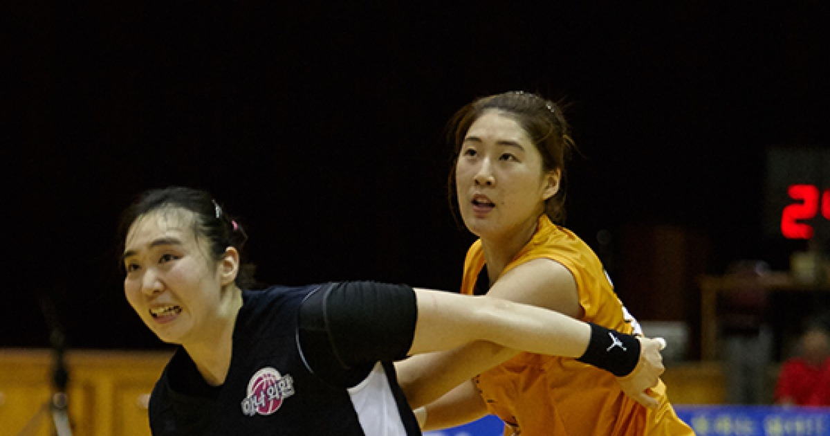 [박신자컵] KB, 하나외환 제압..KDB-KB 결승 격돌