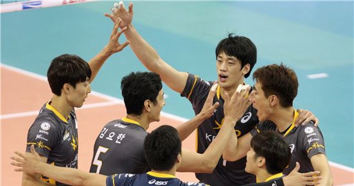 새 출발 KB손보, KOVO컵 개막전서 대한항공에 풀세트 승