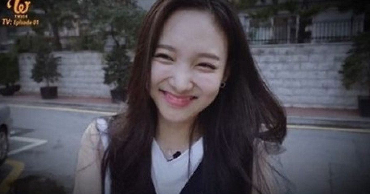 트와이스 나연·쯔위, 슬럼프·언어 이겨낸 소녀들 [트와이스TV]