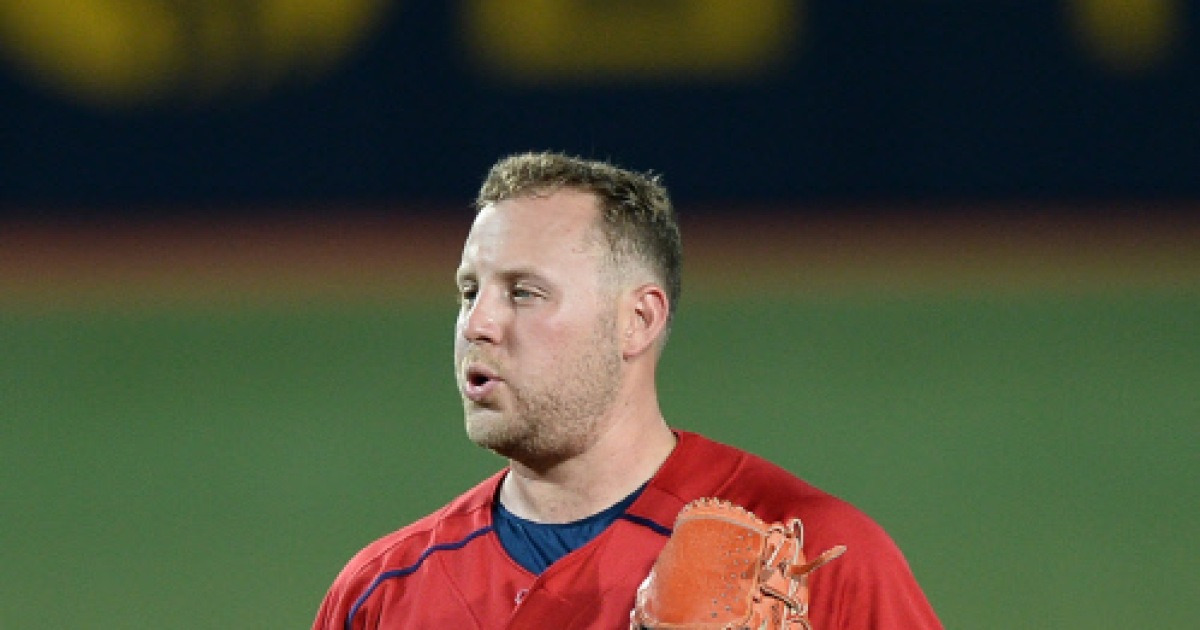 [SS포토]KBO리그 첫 등판 KIA 에반 믹, '심호흡부터 하고'