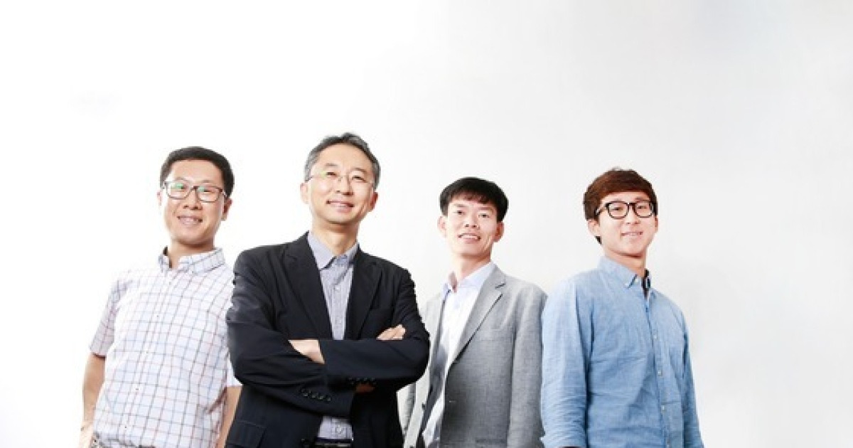 UNIST, 힘세고 오래가는 배터리 만드는 '이중 벌집 나노막' 개발