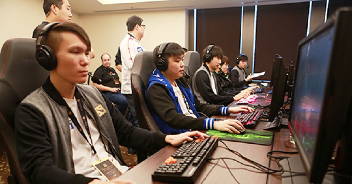 [TI5] MVP 피닉스, 프나틱과 1승1패 무승부