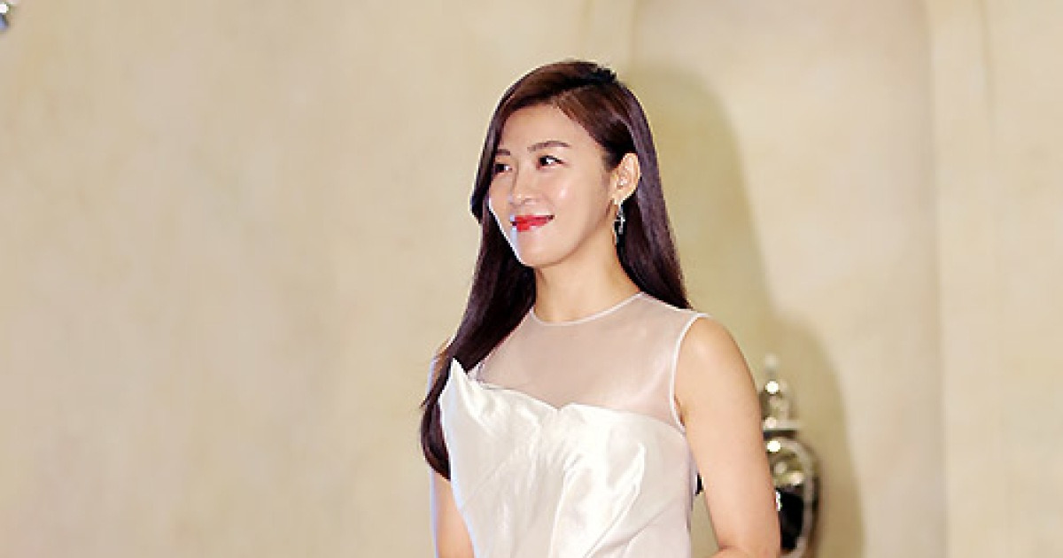 [bnt포토] 하지원, 발걸음에 돋보이는 각선미