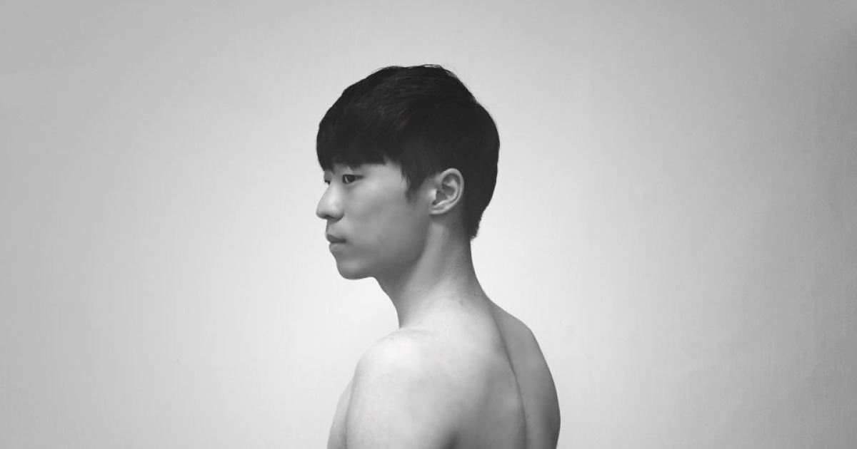 남자 누드모델 도전기 어디를 쳐다봐야 하나
