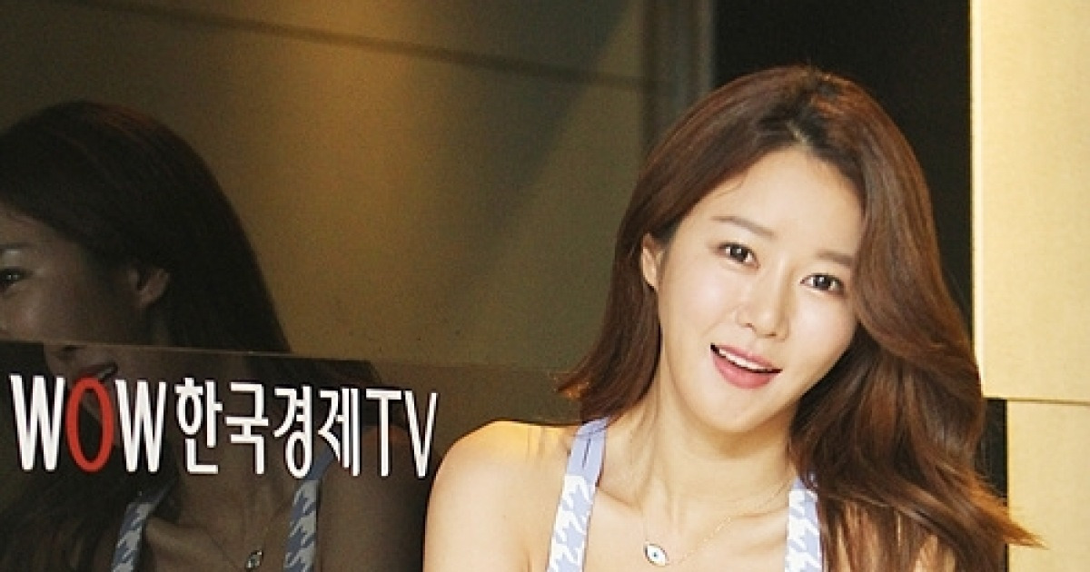 [포토]MISS MAXIM 정예진 '한국경제TV에서 만나요'