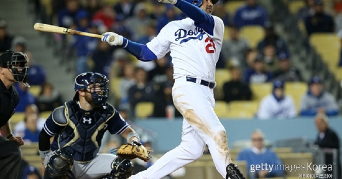 '곤잘레스 14회 끝내기' LAD, SF에 재역전승..승차 4.5G