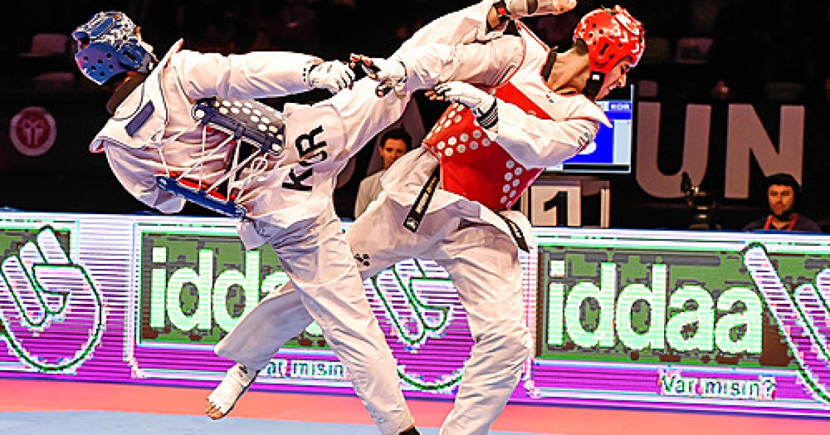 금메달 조철호의 공격