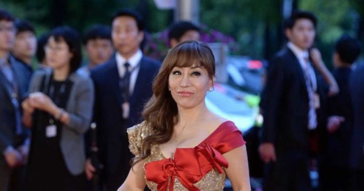 [20th BIFF] '월드★' 조수미, 선물 드레스로 레드카펫 등장