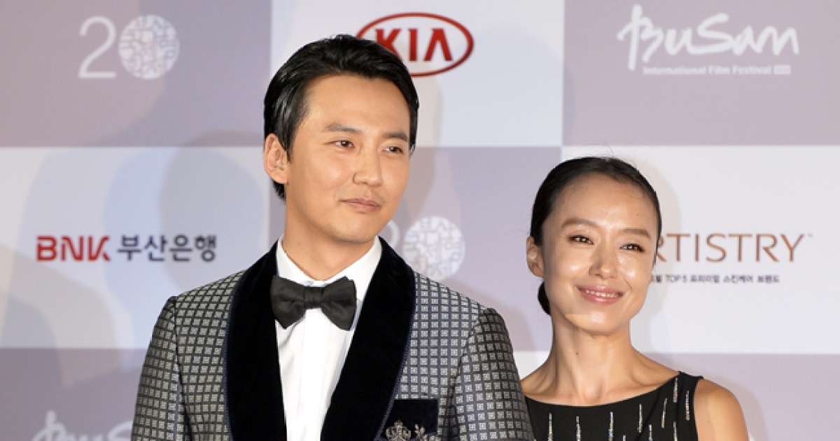 [20th BIFF] 이정재-전도연, 제24회 부일영화상 남녀 최우수 연기상