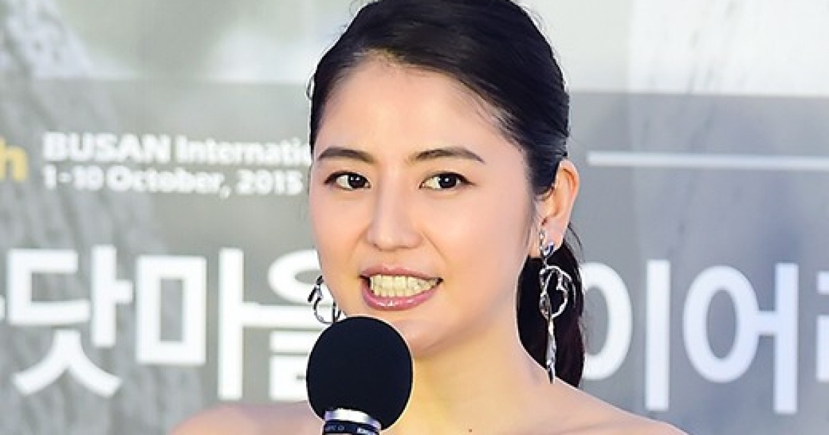 [20th BIFF] '바닷마을' 나가사와 마사미 "올해 28세, 변화된 모습 보여주고파"