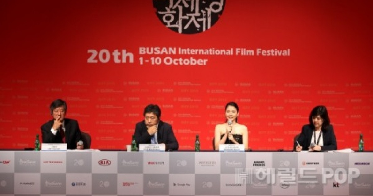 [20th BIFF]'바닷마을 다이어리', 네 자매의 시간은 어떻게 변했나 [POP타임라인]