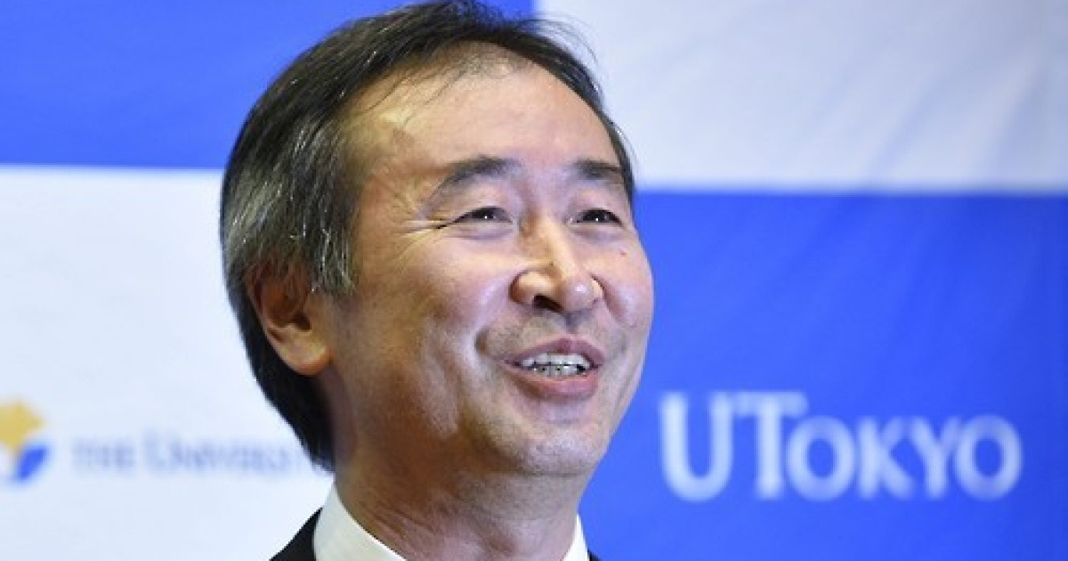 JAPAN NOBEL PRIZE PHYSICS