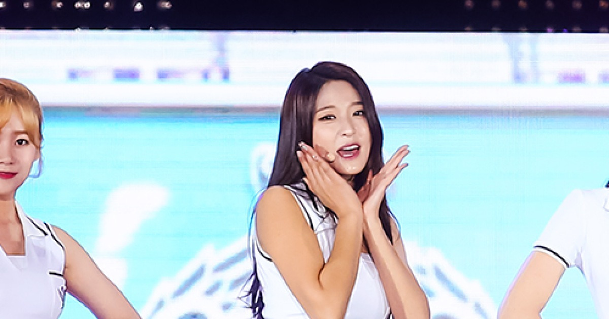 [bnt포토] AOA 설현 '자체 꽃받침, 까꿍~'